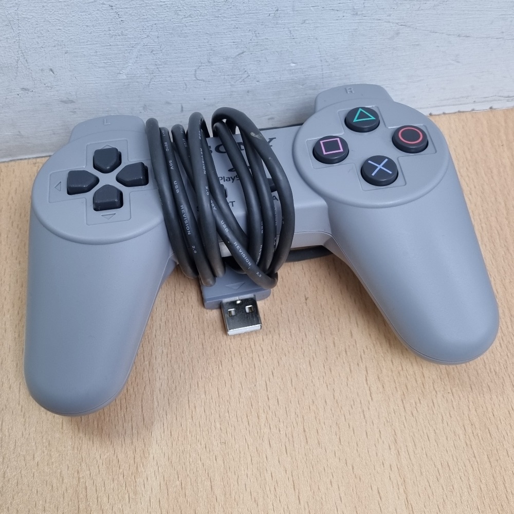 Pre-owned Sony playstaion 1 Playstation Classic Mini - Own4Less